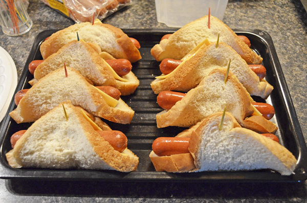 Toasted Hot Dogs SUMMERTIME EATS – Through the Cooking Glass