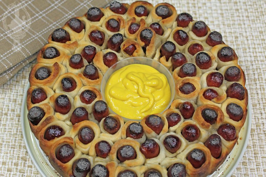 Pull Apart Pigs in a Blanket – Through the Cooking Glass